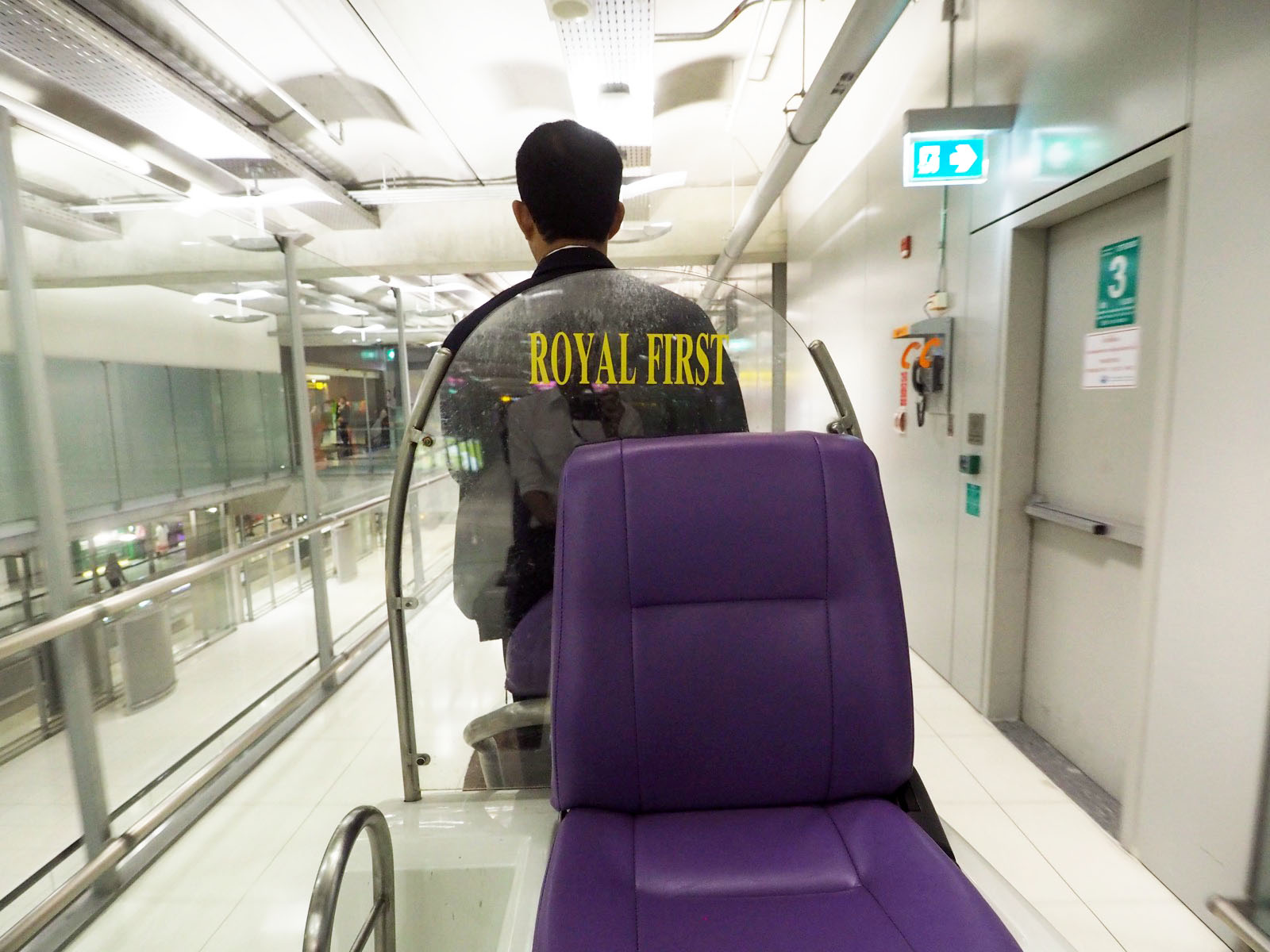 รีวิว Royal First Class บนการบินไทย Airbus A380 เส้นทางกรุงเทพ-โตเกียว